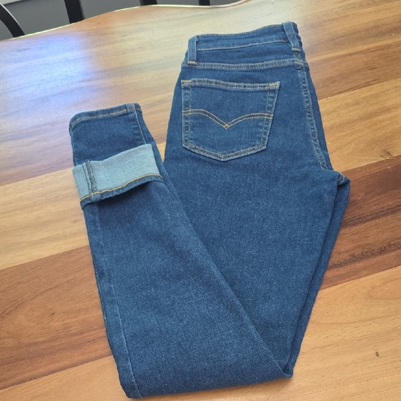 Levi's | Jeans | Levis Blue Skinny Jeans With Classic Indigo Shade ...